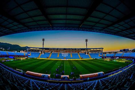 Avaí abre venda de ingressos para partida contra o Grêmio confira os