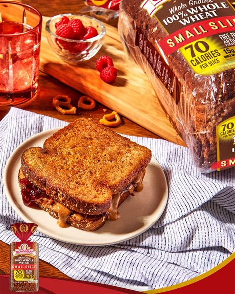 Oroweat Small Slice 100 Whole Wheat Bread For Healthy Snacking