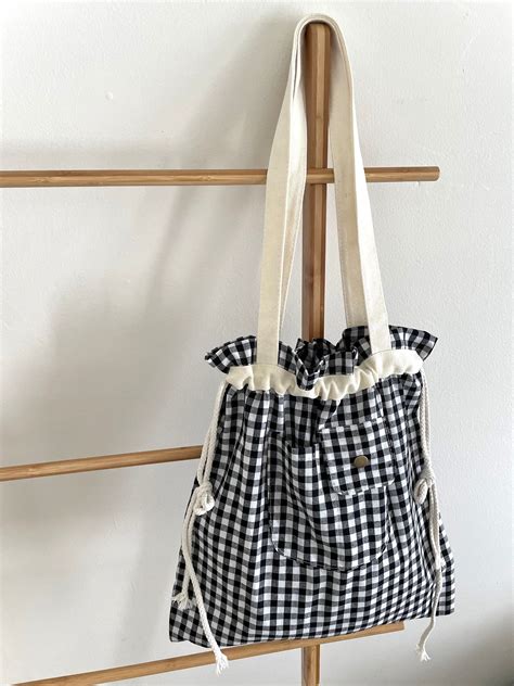 Drawstrings In Totes Bag Artofit