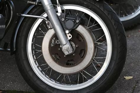 Jawaban Roda Dari Sepeda Motor Dengan Jari Jari 35 Cm Yang Dapat