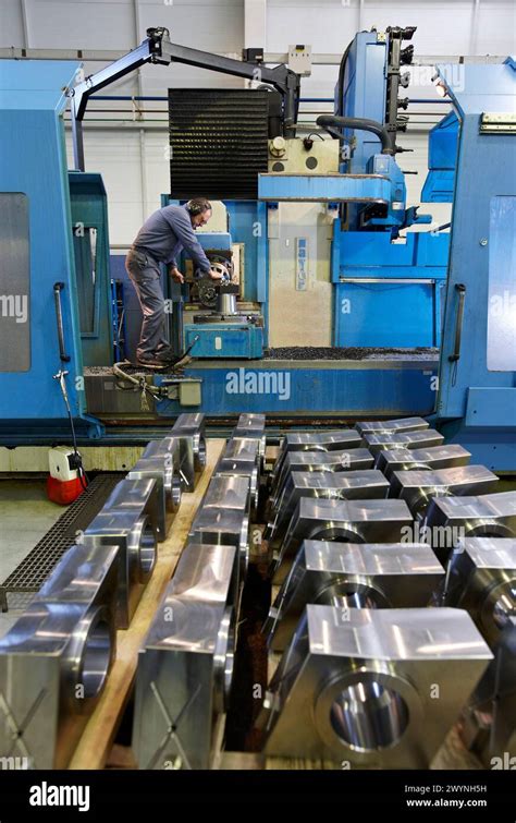 Numerically Controlled Milling Machine Metallurgy Gipuzkoa Euskadi