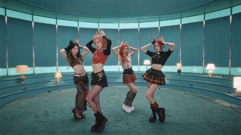 Itzy Unleashes Mesmerizing Visuals In The Highly Anticipated Mr