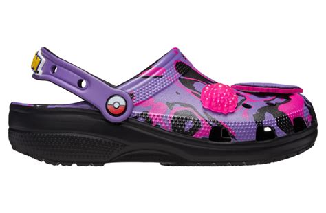 Pokémon X Crocs Classic Clog Gengar Oct 2024 210244 001