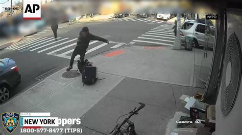 Nyc Police Seek Suspects In Teenage Girl Attack