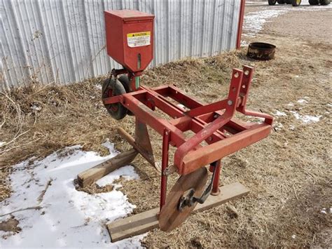 Elston Gopher Getter Poison Plow Bigiron Auctions