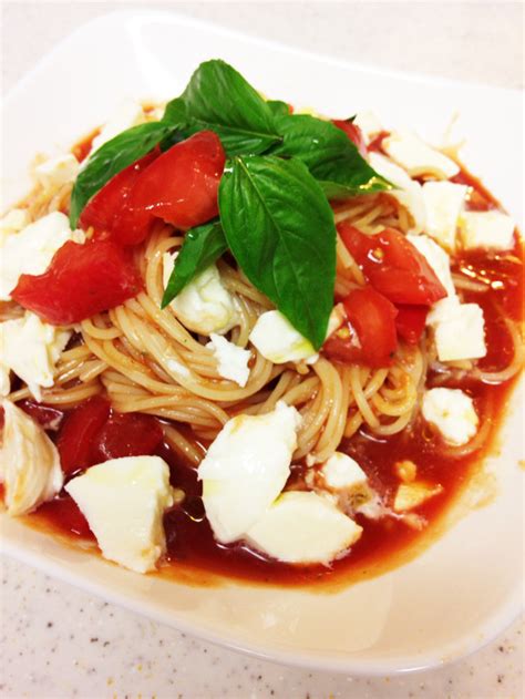 トマトジュースで♪簡単トマトの冷製パスタ By ぼっこちゃん。 【クックパッド】 簡単おいしいみんなのレシピが395万品
