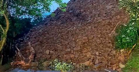 Ideam Decreta Alerta Roja Por Deslizamientos De Tierra En El Eje