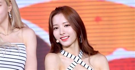 포토 우주소녀 보나 아름다워~