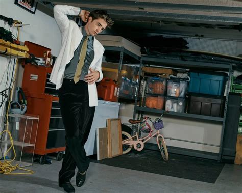 익스트림무비 로버트 패틴슨 뉴욕타임즈