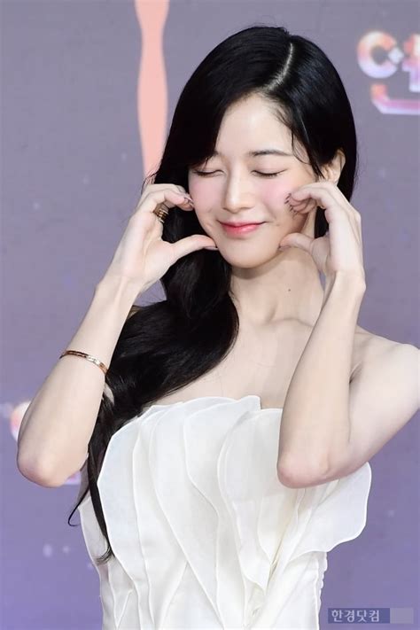 포토 노정의 수줍은 볼하트~ 2022 Sbs 연기대상