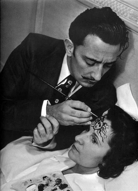 30 Black And White Photographs Of Gala And Salvador Dalí From Between