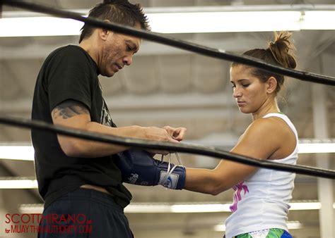 Pictures Tiffany Van Soest Training For Fight With Vivian Leung At