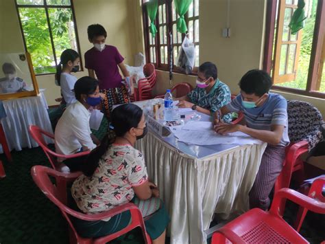 ဝါးခယ်မမြို့နယ်၌ ပန်းခင်းစီမံချက်ဖြင့် အိမ်ထောင်စု လူဦးရေစာရင်းနှင့