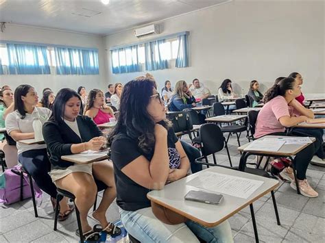 Programa Saúde na Escola capacita alunos de enfermagem para ações nas