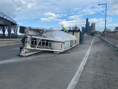 Washington Trooper Finds Skeletal Co Driver In Rolled Over Big Rig