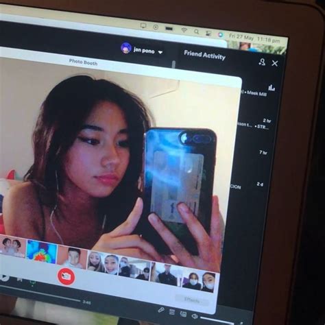 Pin By Laura Gregori On Inspo Insta Camera Selfie Computer Photo Instagram Photo