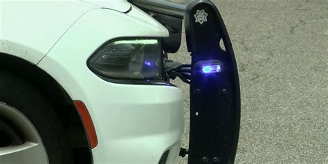 Mpd Officer Another Driver Injured In Crash