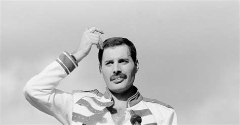 Фредди Меркьюри тайно воспитывал дочь подробности