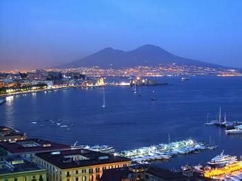 Viaggiare a Napoli la città del sole
