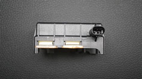 Mercedes Benz C Class W204 Battery Voltage Module Relay Fuse A0009822223 For Sale Online Ebay