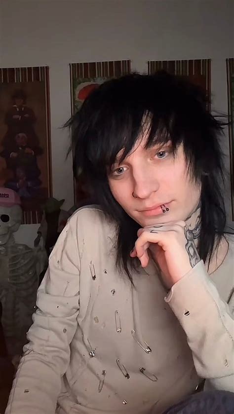 Johnnie Without Makeup Maquillaje Personajes Amor Emo