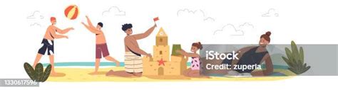 아이들과 함께 여름 방학 발리볼과 건물 모래성을 함께 연주하는 해변의 아이들 스포츠팀에 대한 스톡 벡터 아트 및 기타 이미지