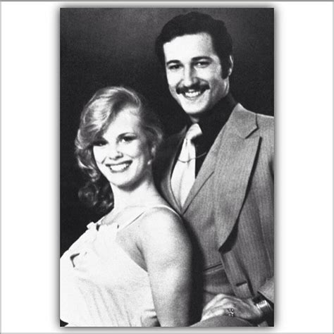 Tumblrols7xdzv9i1qben8co1640