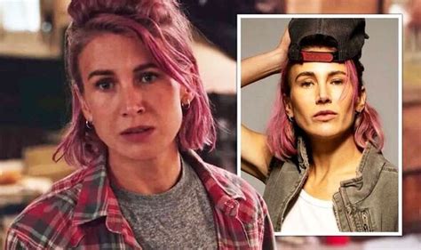 Yellowstones Jen Landon Hints At Young Teeter Cameo As She Teases Co