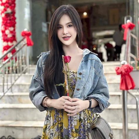 Cute Girl