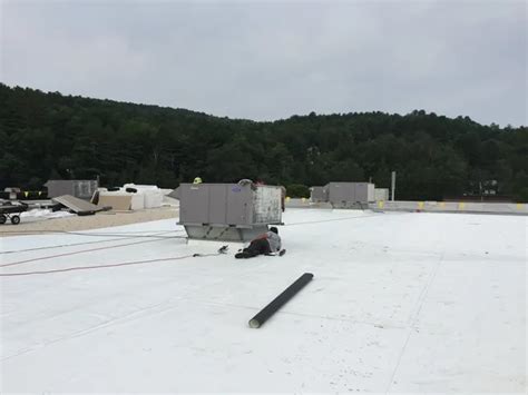 How Faulty HVAC Units Affect Commercial Roofing Systems