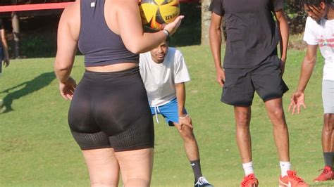 Big Booty Sarah Part 1 And 2 Candid Portal