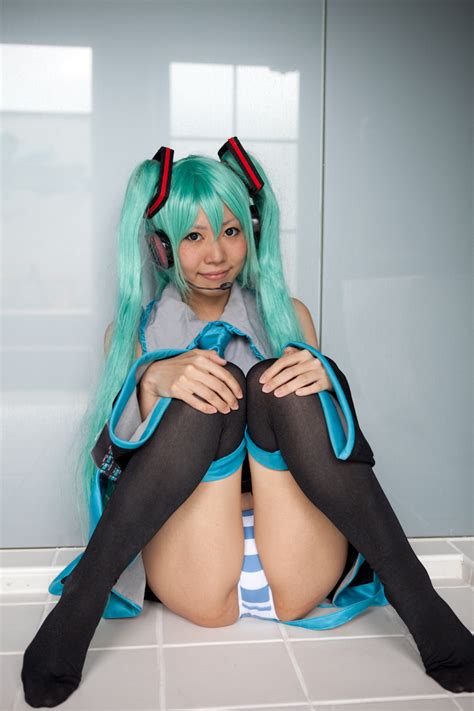 Cosplay Cr Seisaku Iinkai Ayane Shima Suku Vocaloid 220p99mb