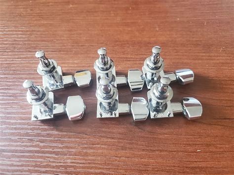 Fender Tuning Machines Chrome Reverb