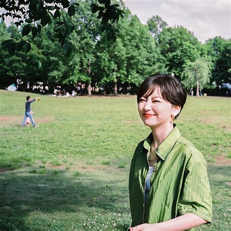 鈴木真海子、初のソロアルバムよりiriを迎えた楽曲「じゃむ」の先行配信が決定 Blockfm