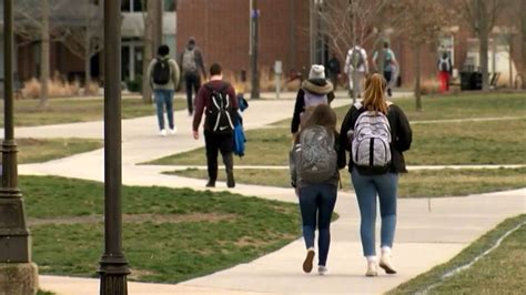 Campus Controversies College Campuses Grappling With Free Speech Amid