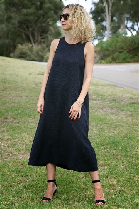 Tessuti Fabrics Ruby Dress Pattern Lengthened In Linen Viscose