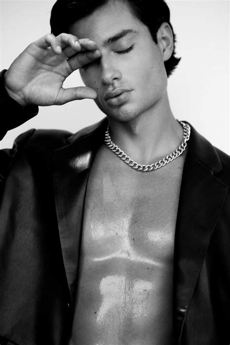 Ayrton De Quadros Time Model International