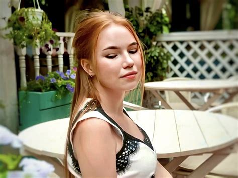Camillamilton Small Boobed Redhead Teen Girl Webcam