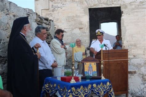 Ο Σύρου Δωρόθεος τέλεσε τον Αγιασμό για τις εργασίες αποκατάστασης του ιστορικού Φάρου Γαυρίου