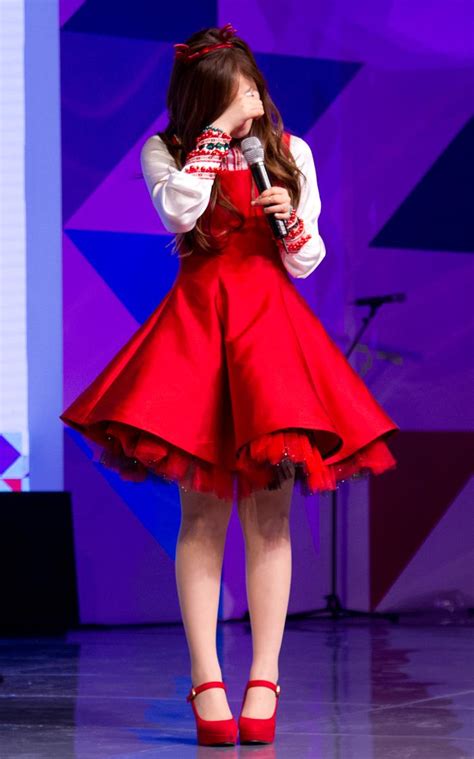나눔포토 악동뮤지션 이수현 너무 웃음이 나와 못참겠어 나눔뉴스 사랑받는 국민의 신문 기부문화를 선도하는 대표신문
