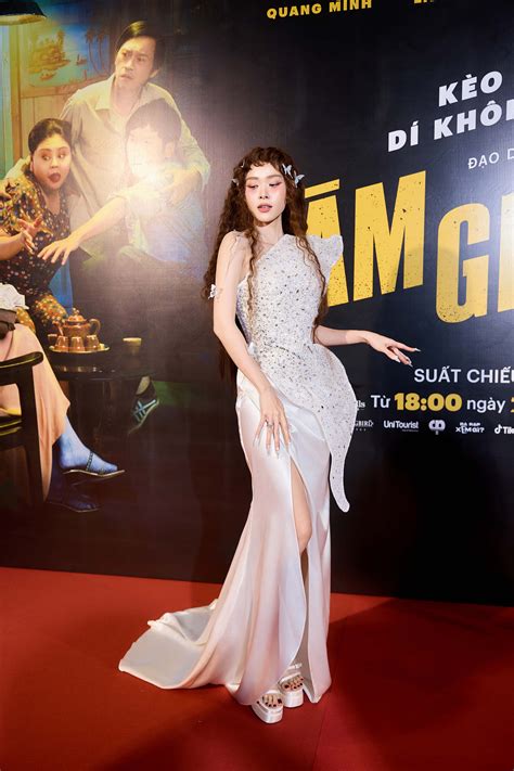 ‘ma Nữ Diệp Bảo Ngọc Chiếm Spotlight Nói Về Việc Giữ Khoảng Cách Với