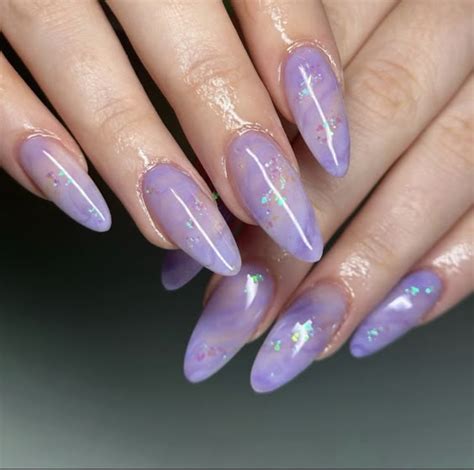 Here Are 25 Of The Dreamiest Lilac Nails To Save And Recreate The Catalog