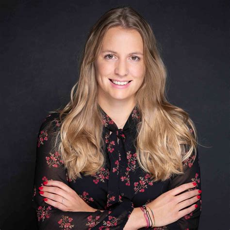 Céline Borner Business Administration Universität Bern Xing