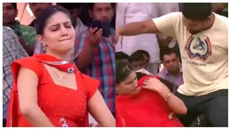 Desi Girl Sapna Choudhary Misbehaving On The Stage The Girl Of Haryana