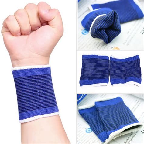 2017 New Hot Selling 1 Pair Wrist Protector Weight Lifting Training