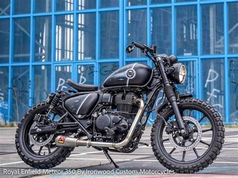 Royal Enfield Meteor 350 Modified Into A Single Seat Bobber