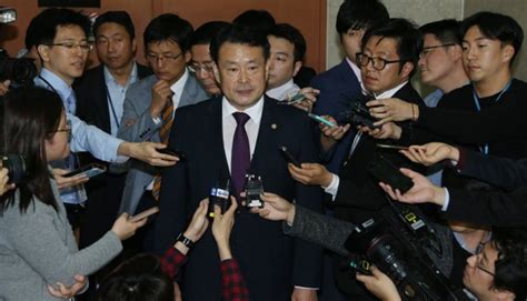 사설 속으로 한겨레·중앙일보 선거구 획정안 실패 사설 비교해보기 네이트 뉴스