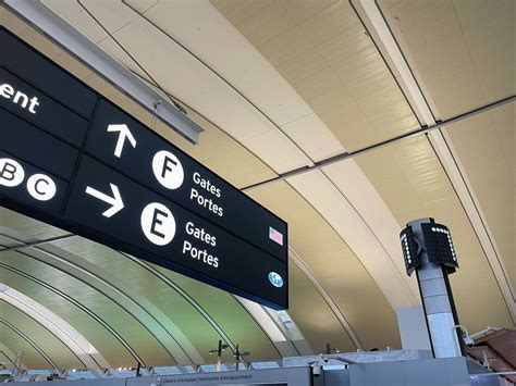 美国Automatic Visa Revalidation入境政策解读 以加拿大和坎昆为例 生活在美国