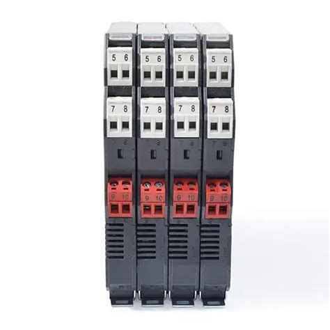 RTD Input Signal Isolator Inputs Outputs Converter