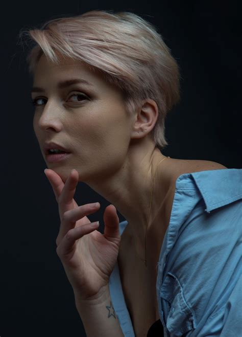 Arina Y Network Model Agency